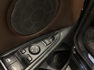 Black BMW X5 2015 in Riga, with an engine capacity of 3.00 L and mileage of 170 thousand km for 18900 €, photo 10 on AUTOMOTO.COM.LV
