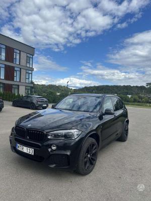 Melns BMW X5 2015 Kauņa, ar dzinēja tilpumu 3.00 L un nobraukumu 148 tūkst. km par 19500 €, foto 3 vietnē AUTOMOTO.COM.LV