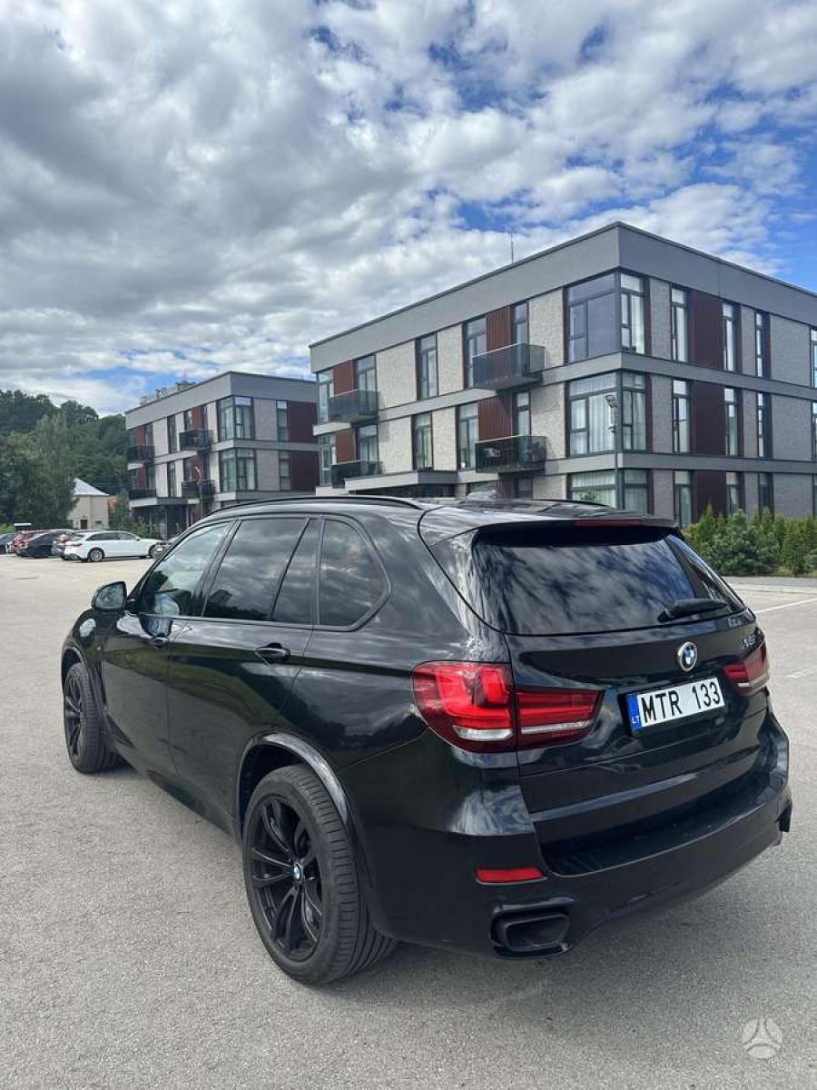 Melns BMW X5 2015 Kauņa, ar dzinēja tilpumu 3.00 L un nobraukumu 148 tūkst. km par 19500 €, foto 8 vietnē AUTOMOTO.COM.LV