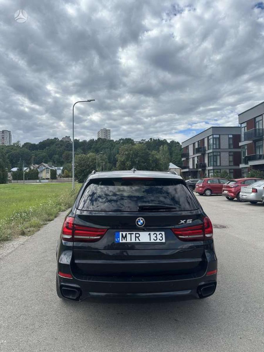 Melns BMW X5 2015 Kauņa, ar dzinēja tilpumu 3.00 L un nobraukumu 148 tūkst. km par 19500 €, foto 9 vietnē AUTOMOTO.COM.LV