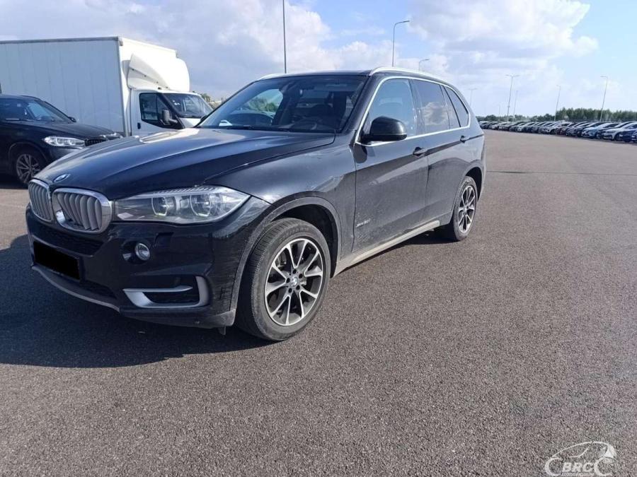 Melns BMW X5 2015 Viļņa, ar dzinēja tilpumu 4.40 L un nobraukumu 283 tūkst. km par 11900 €, foto 1 vietnē AUTOMOTO.COM.LV