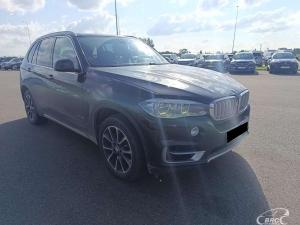 Melns BMW X5 2015 Viļņa, ar dzinēja tilpumu 4.40 L un nobraukumu 283 tūkst. km par 11900 €, foto 9 vietnē AUTOMOTO.COM.LV