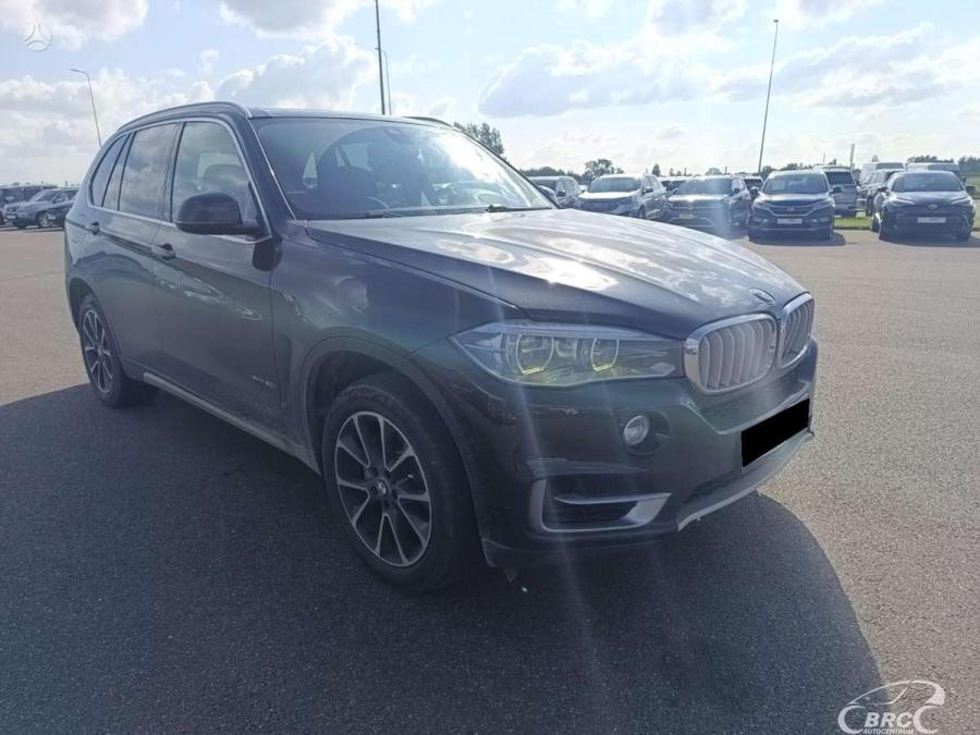 Melns BMW X5 2015 Viļņa, ar dzinēja tilpumu 4.40 L un nobraukumu 283 tūkst. km par 11900 €, foto 9 vietnē AUTOMOTO.COM.LV