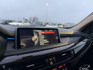 Melns BMW X5 2015 Viļņa, ar dzinēja tilpumu 4.40 L un nobraukumu 283 tūkst. km par 11900 €, foto 13 vietnē AUTOMOTO.COM.LV