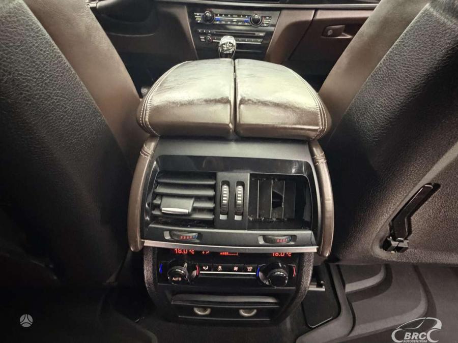 Melns BMW X5 2015 Viļņa, ar dzinēja tilpumu 4.40 L un nobraukumu 394 tūkst. km par 10500 €, foto 16 vietnē AUTOMOTO.COM.LV