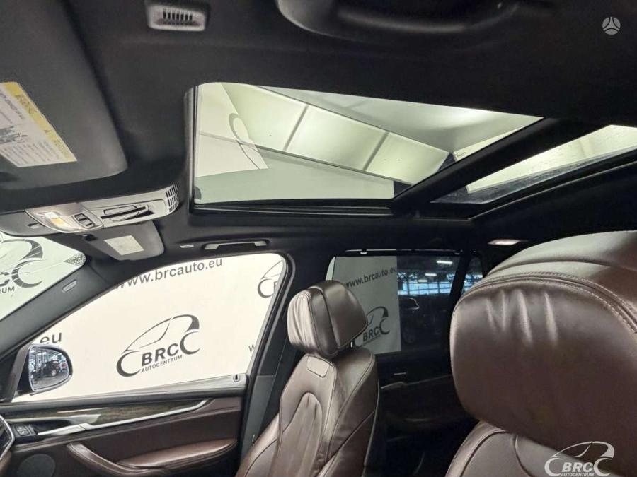 Melns BMW X5 2015 Viļņa, ar dzinēja tilpumu 4.40 L un nobraukumu 394 tūkst. km par 10500 €, foto 28 vietnē AUTOMOTO.COM.LV