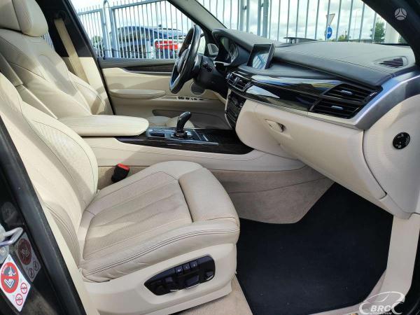 Melns BMW X5 2015 Klaipėda, ar dzinēja tilpumu 2.99 L un nobraukumu 230 tūkst. km par 25200 €, foto 6 vietnē AUTOMOTO.COM.LV