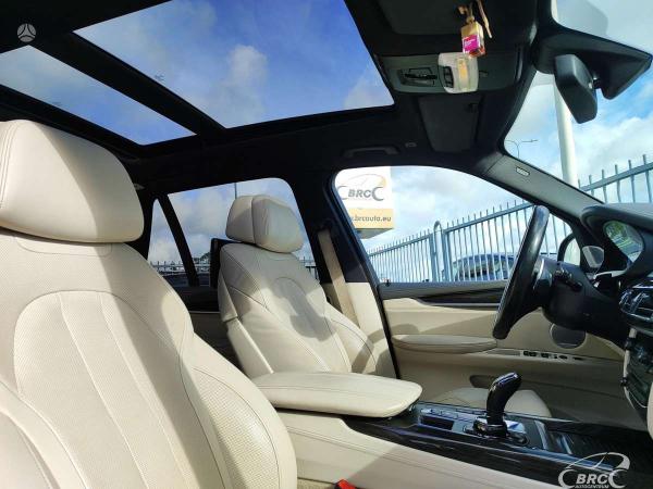 Melns BMW X5 2015 Klaipėda, ar dzinēja tilpumu 2.99 L un nobraukumu 230 tūkst. km par 25200 €, foto 7 vietnē AUTOMOTO.COM.LV