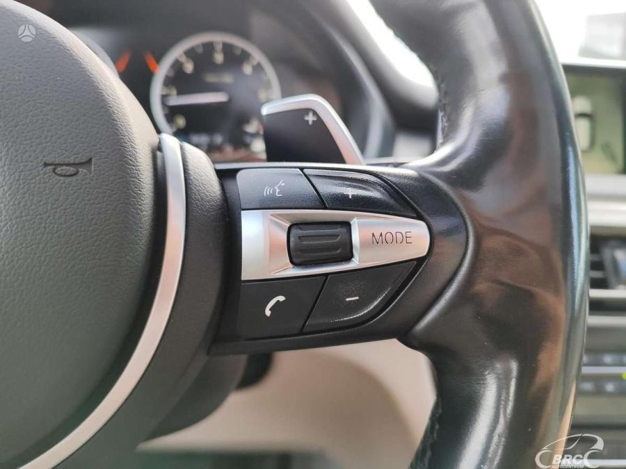 Melns BMW X5 2015 Klaipėda, ar dzinēja tilpumu 2.99 L un nobraukumu 230 tūkst. km par 25200 €, foto 25 vietnē AUTOMOTO.COM.LV