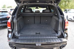 Melns BMW X5 2015 Kuldīga, ar dzinēja tilpumu 3.00 L un nobraukumu 0 tūkst. km par 21990 €, foto 8 vietnē AUTOMOTO.COM.LV