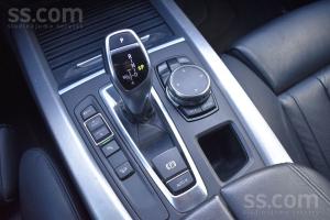 Melns BMW X5 2015 Kuldīga, ar dzinēja tilpumu 3.00 L un nobraukumu 0 tūkst. km par 21990 €, foto 10 vietnē AUTOMOTO.COM.LV