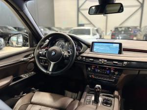 Melns BMW X5 2015 Mārupe, ar dzinēja tilpumu 3.00 L un nobraukumu 170 tūkst. km par 18900 €, foto 11 vietnē AUTOMOTO.COM.LV