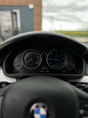 Black BMW X5 2015 in Kaunas, with an engine capacity of 2.00 L and mileage of 332 thousand km for 14600 €, photo 18 on AUTOMOTO.COM.LV