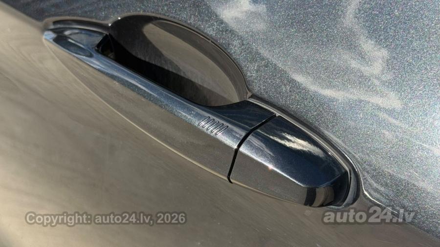 Черный БМВ Х5 2015 в Таллин, объемом двигателя 3.00 л и пробегом 210 тыс. км за 20000 €, фото 16 на AUTOMOTO.COM.LV