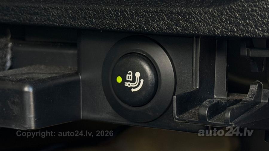 Черный БМВ Х5 2015 в Таллин, объемом двигателя 3.00 л и пробегом 210 тыс. км за 20000 €, фото 19 на AUTOMOTO.COM.LV