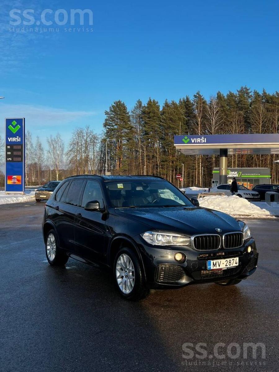 Melns BMW X5 2015 Rīga, ar dzinēja tilpumu 3.00 L un nobraukumu 220 tūkst. km par 17777 €, foto 3 vietnē AUTOMOTO.COM.LV