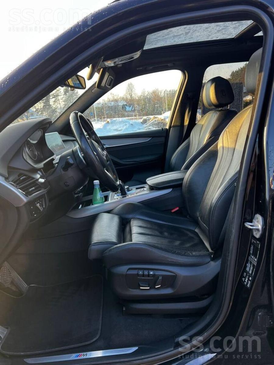 Melns BMW X5 2015 Rīga, ar dzinēja tilpumu 3.00 L un nobraukumu 220 tūkst. km par 17777 €, foto 11 vietnē AUTOMOTO.COM.LV