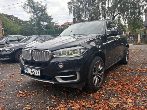 Black BMW X5 2015 in Riga, with an engine capacity of 3.00 L and mileage of 0 thousand km for 15650 €, photo 1 on AUTOMOTO.COM.LV