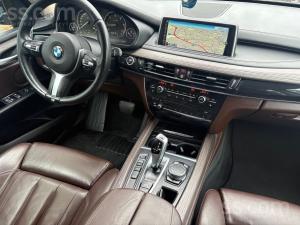 Black BMW X5 2015 in Riga, with an engine capacity of 3.00 L and mileage of 0 thousand km for 15650 €, photo 7 on AUTOMOTO.COM.LV