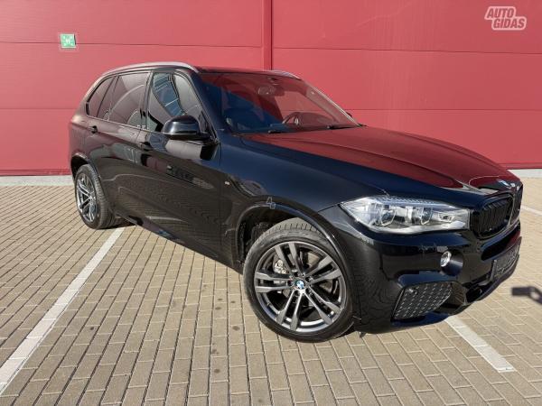 BMW X5 2015 Kauņa vietnē Melns BMW X5 2015 Kauņa, ar dzinēja tilpumu 3.00 L un nobraukumu 200 tūkst. km par 22500 €, foto 5 vietnē AUTOMOTO.COM.LV