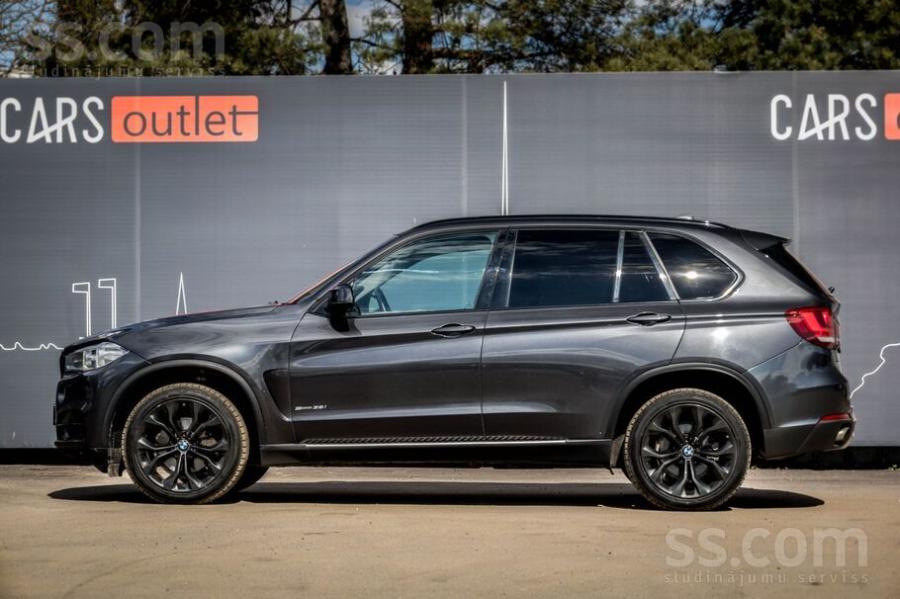 Melns BMW X5 2015 Rīga, ar dzinēja tilpumu 3.00 L un nobraukumu 325 tūkst. km par 15490 €, foto 6 vietnē AUTOMOTO.COM.LV
