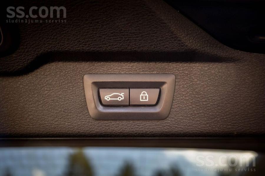 Melns BMW X5 2015 Rīga, ar dzinēja tilpumu 3.00 L un nobraukumu 325 tūkst. km par 15490 €, foto 13 vietnē AUTOMOTO.COM.LV