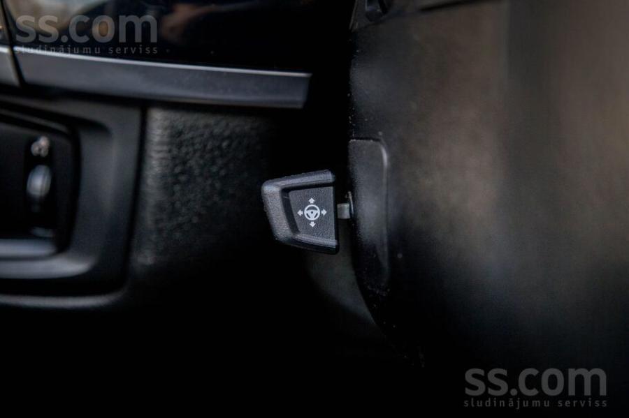 Melns BMW X5 2015 Rīga, ar dzinēja tilpumu 3.00 L un nobraukumu 325 tūkst. km par 15490 €, foto 24 vietnē AUTOMOTO.COM.LV