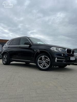 Melns BMW X5 2015 Kauņa, ar dzinēja tilpumu 2.00 L un nobraukumu 332 tūkst. km par 14300 €, foto 7 vietnē AUTOMOTO.COM.LV