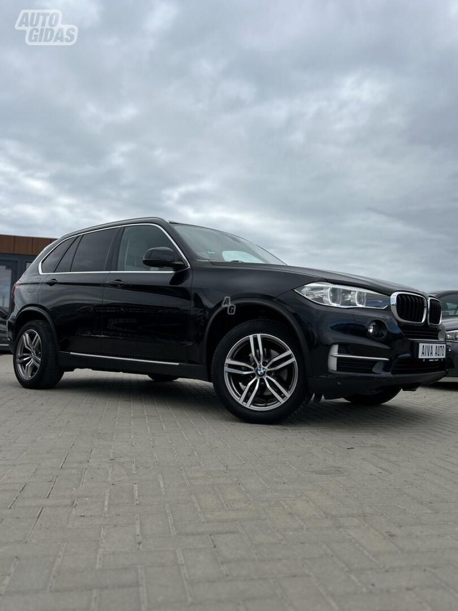 Melns BMW X5 2015 Kauņa, ar dzinēja tilpumu 2.00 L un nobraukumu 332 tūkst. km par 14300 €, foto 7 vietnē AUTOMOTO.COM.LV