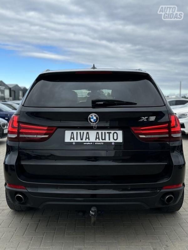 Black BMW X5 2015 in Kaunas, with an engine capacity of 2.00 L and mileage of 332 thousand km for 14300 €, photo 11 on AUTOMOTO.COM.LV
