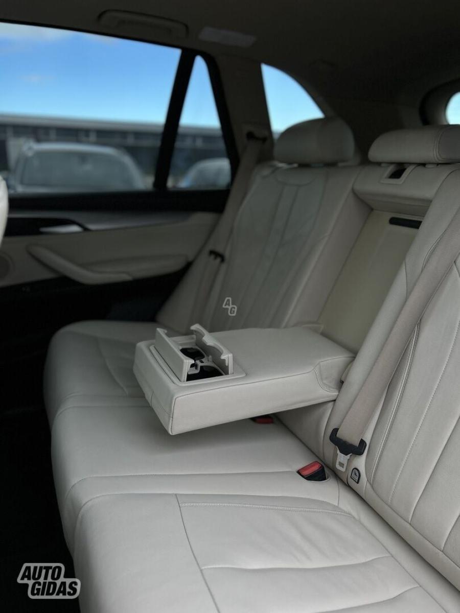 Melns BMW X5 2015 Kauņa, ar dzinēja tilpumu 2.00 L un nobraukumu 332 tūkst. km par 14300 €, foto 36 vietnē AUTOMOTO.COM.LV