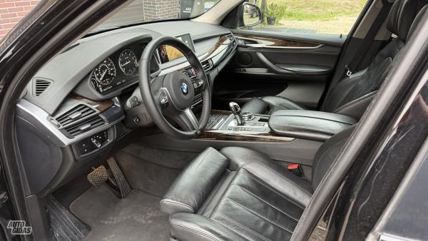 Melns BMW X5 2015 Viļņa, ar dzinēja tilpumu 3.00 L un nobraukumu 244 tūkst. km par 15200 €, foto 8 vietnē AUTOMOTO.COM.LV