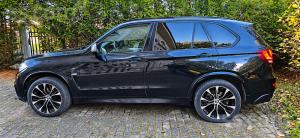 Melns BMW X5 2015 Rīga, ar dzinēja tilpumu 3.00 L un nobraukumu 202 tūkst. km par 18990 €, foto 4 vietnē AUTOMOTO.COM.LV