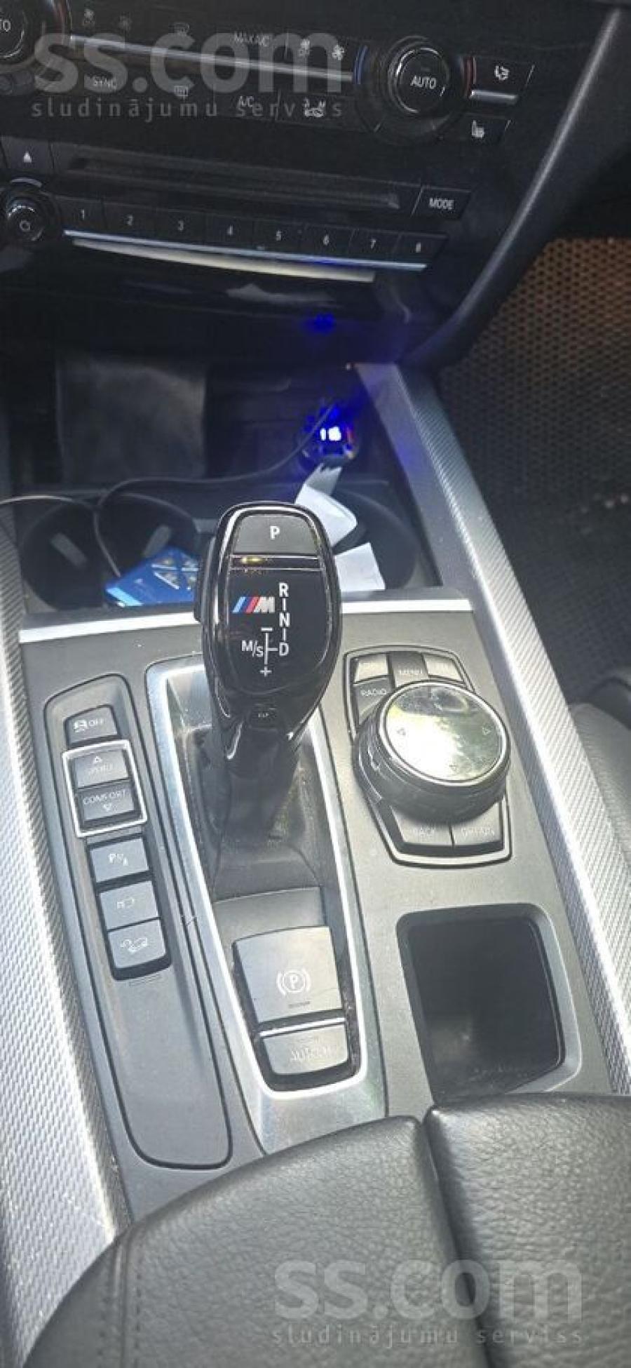 Melns BMW X5 2015 Rīga, ar dzinēja tilpumu 3.00 L un nobraukumu 202 tūkst. km par 18990 €, foto 12 vietnē AUTOMOTO.COM.LV