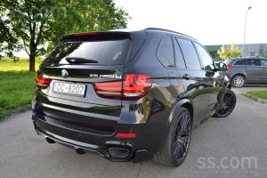 Melns BMW X5 2016 Daugavpils, ar dzinēja tilpumu 3.00 L un nobraukumu 156 tūkst. km par 26000 €, foto 4 vietnē AUTOMOTO.COM.LV