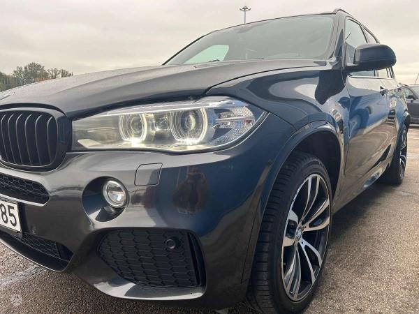 Black BMW X5 2016 in Marijampole, with an engine capacity of 2.98 L and mileage of 191 thousand km for 25000 €, photo 11 on AUTOMOTO.COM.LV
