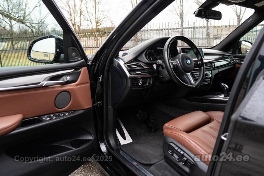 Black BMW X5 2016 in Tartu, with an engine capacity of 0.00 L and mileage of 89 thousand km for 33490 €, photo 6 on AUTOMOTO.COM.LV
