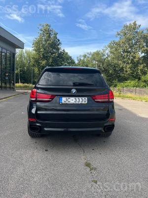 Melns BMW X5 2016 Rīga, ar dzinēja tilpumu 3.00 L un nobraukumu 155 tūkst. km par 28000 €, foto 4 vietnē AUTOMOTO.COM.LV
