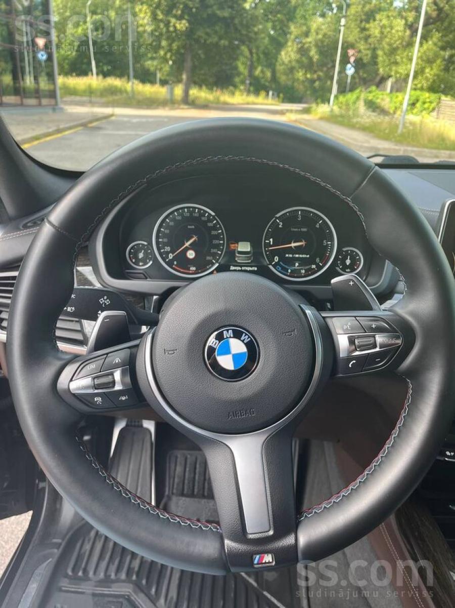 Melns BMW X5 2016 Rīga, ar dzinēja tilpumu 3.00 L un nobraukumu 155 tūkst. km par 28000 €, foto 9 vietnē AUTOMOTO.COM.LV