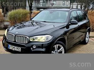 Black BMW X5 2016 in Jurmala, with an engine capacity of 3.00 L and mileage of 198 thousand km for 19500 €, photo 20 on AUTOMOTO.COM.LV