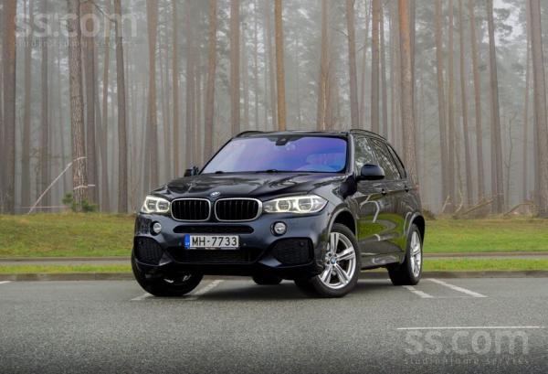 Melns BMW X5 2016 Rīga, ar dzinēja tilpumu 3.00 L un nobraukumu 341 tūkst. km par 20990 €, foto 1 vietnē AUTOMOTO.COM.LV
