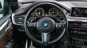 Black BMW X5 2016 in Riga, with an engine capacity of 3.00 L and mileage of 341 thousand km for 20990 €, photo 14 on AUTOMOTO.COM.LV