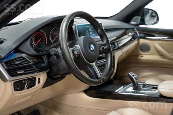 Черный БМВ Х5 2016 в Рига, объемом двигателя 3.00 л и пробегом 256 тыс. км за 26900 €, фото 9 на AUTOMOTO.COM.LV