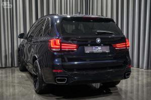 Black BMW X5 2016 in Marijampole, with an engine capacity of 3.00 L and mileage of 225 thousand km for 22850 €, photo 9 on AUTOMOTO.COM.LV