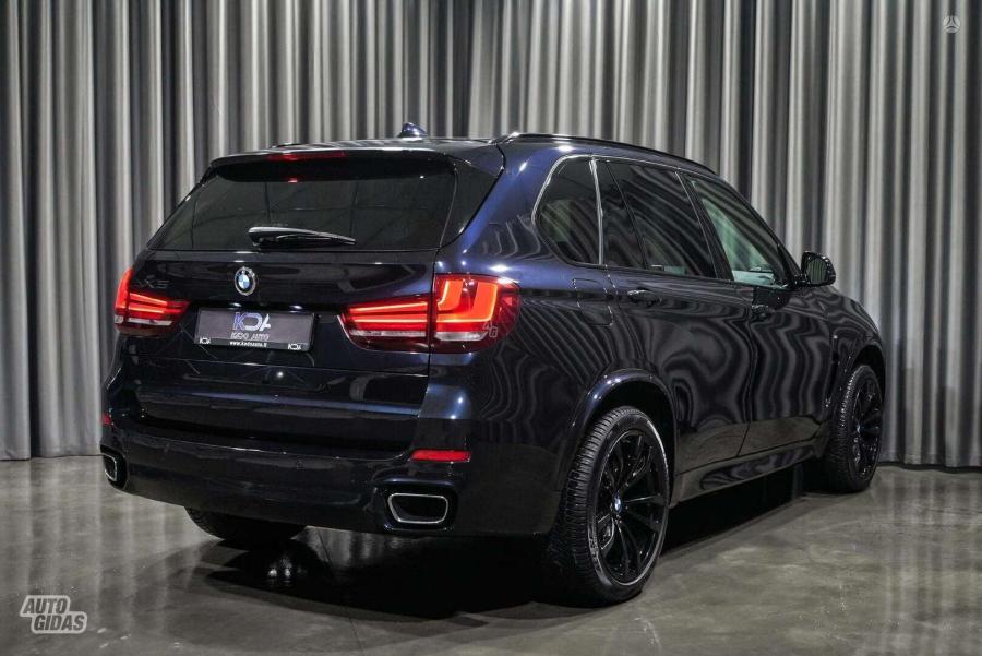 Black BMW X5 2016 in Marijampole, with an engine capacity of 3.00 L and mileage of 225 thousand km for 22850 €, photo 12 on AUTOMOTO.COM.LV
