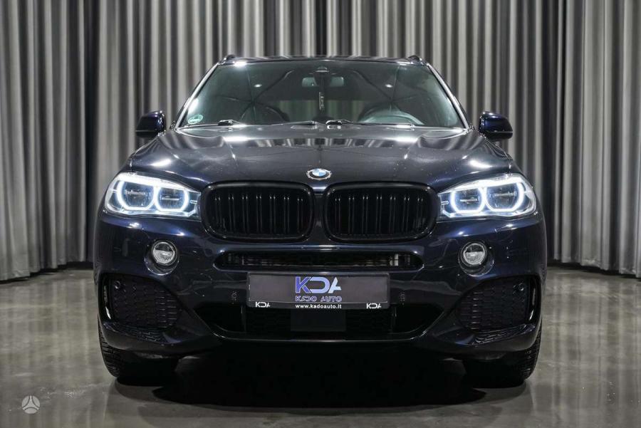 Black BMW X5 2016 in Marijampole, with an engine capacity of 2.99 L and mileage of 225 thousand km for 22850 €, photo 3 on AUTOMOTO.COM.LV