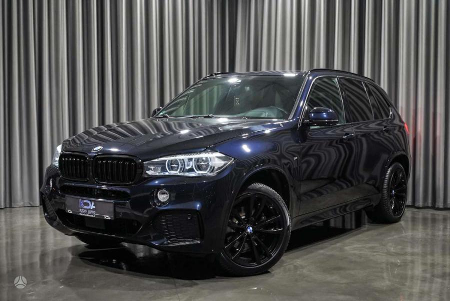 Black BMW X5 2016 in Marijampole, with an engine capacity of 2.99 L and mileage of 225 thousand km for 22850 €, photo 5 on AUTOMOTO.COM.LV