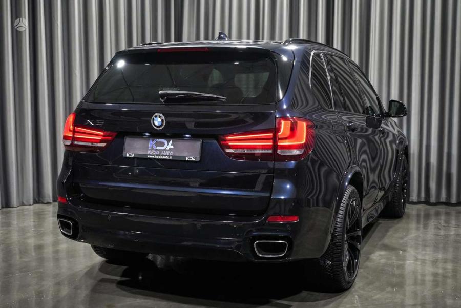 Black BMW X5 2016 in Marijampole, with an engine capacity of 2.99 L and mileage of 225 thousand km for 22850 €, photo 11 on AUTOMOTO.COM.LV