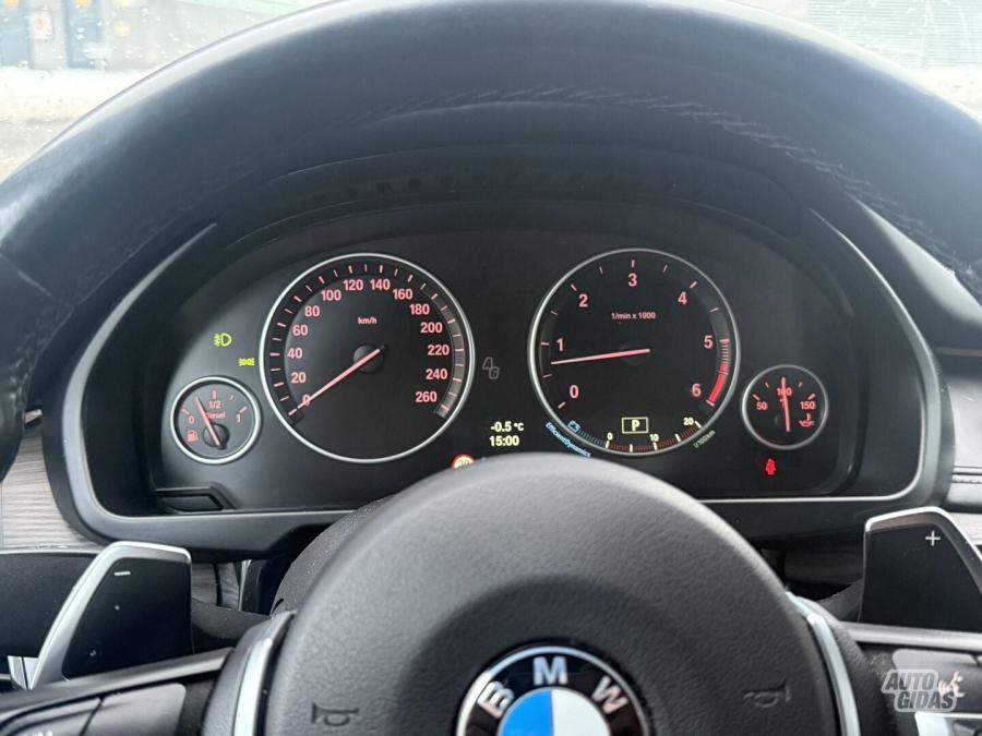 Melns BMW X5 2016 Viļņa, ar dzinēja tilpumu 3.00 L un nobraukumu 300 tūkst. km par 21800 €, foto 9 vietnē AUTOMOTO.COM.LV