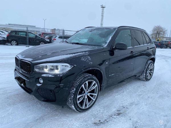 Melns BMW X5 2016 Marijampole, ar dzinēja tilpumu 2.99 L un nobraukumu 274 tūkst. km par 21000 €, foto 1 vietnē AUTOMOTO.COM.LV